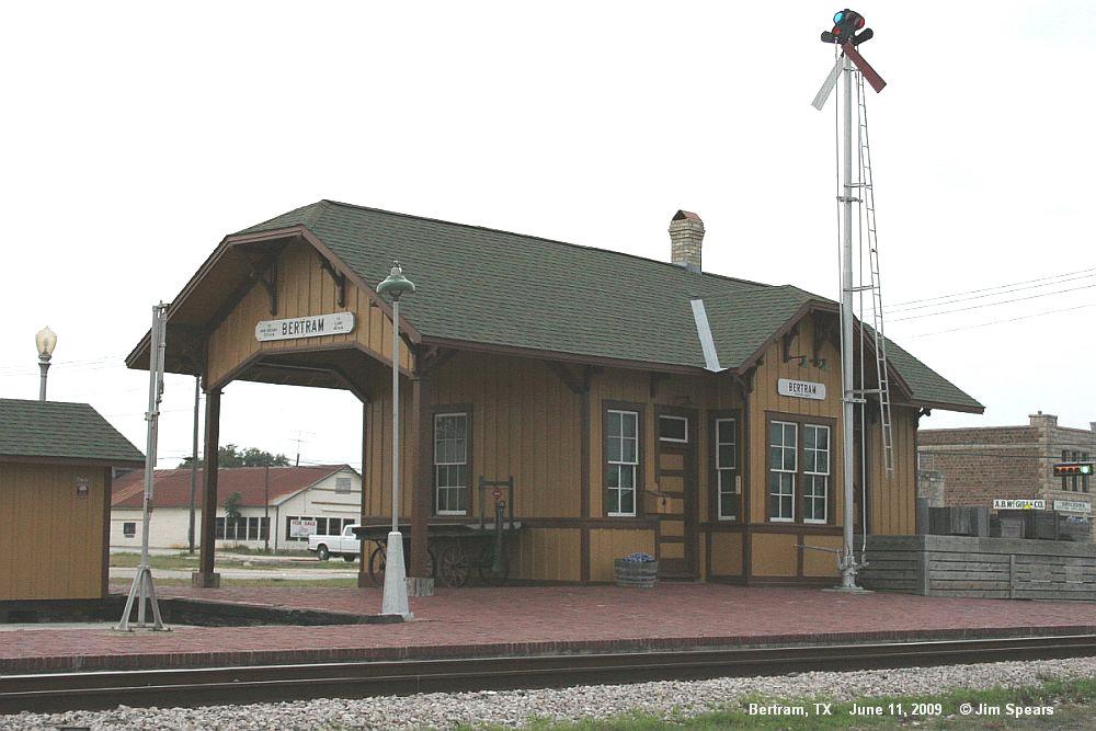 Historic Texas train stations – The Texas Informer